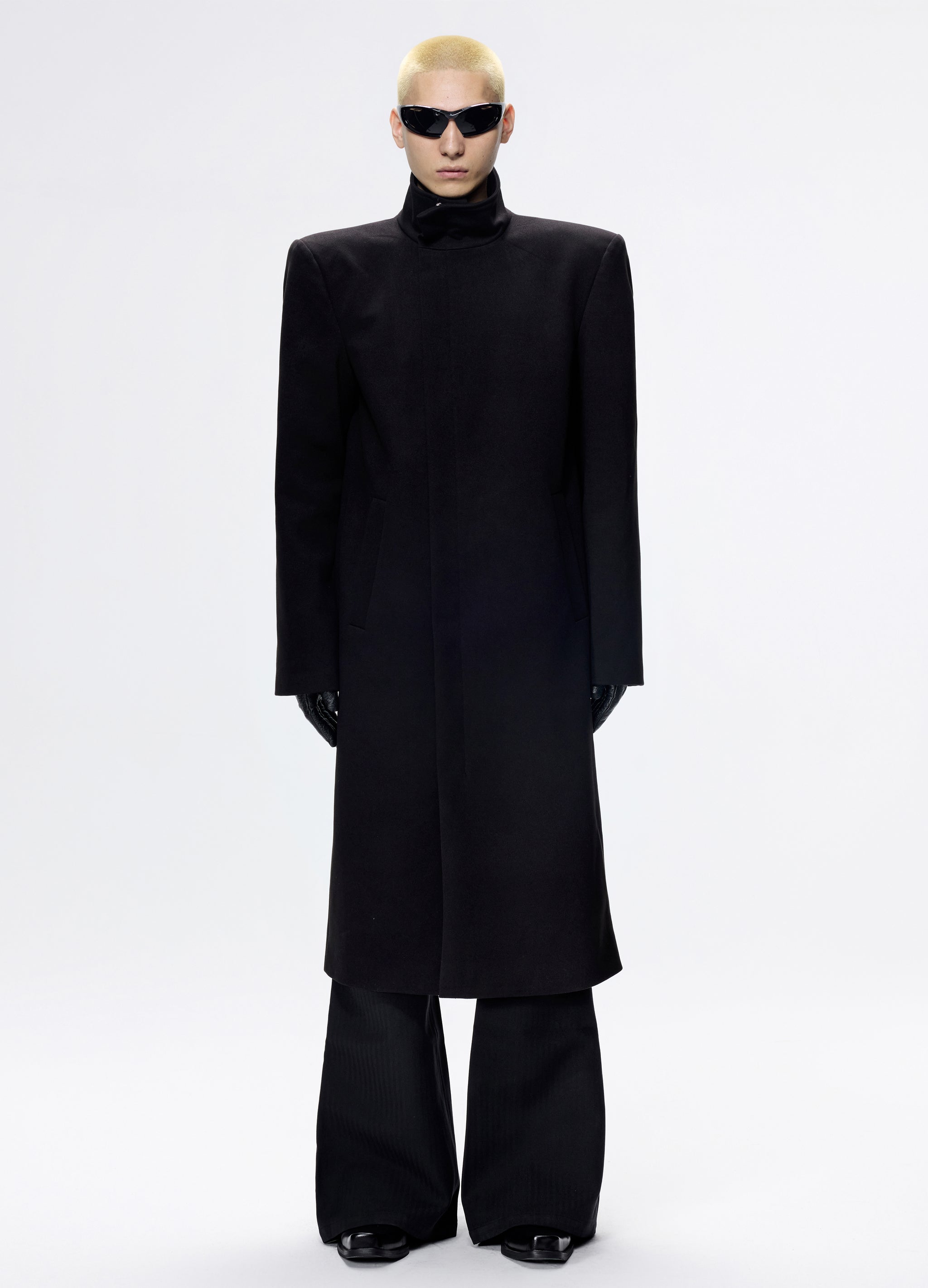 25FW SHARP SHOULDER WOOL COAT